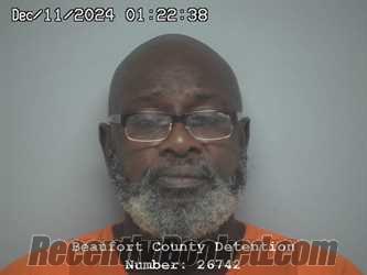 Recent Booking / Mugshot for LESTER ROBINSON in Beaufort County, South ...