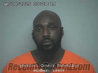 Recent Booking / Mugshot for AUTHUR LEE SMALLS in Beaufort County ...