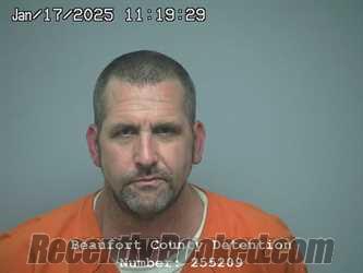 Recent Booking / Mugshot for FREDERICK CHARLES MCLEOD in Beaufort ...