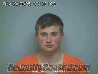 Recent Booking / Mugshot for KYLE GREGORY NEFF in Beaufort County ...