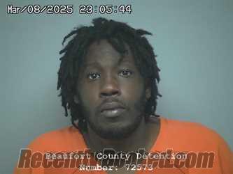 Recent Booking / Mugshot for TYRONE SAM MOULTRIE in Beaufort County ...