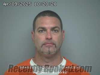 Recent Booking / Mugshot for JOSEPH EDWARD MCCOMAS in Beaufort County ...