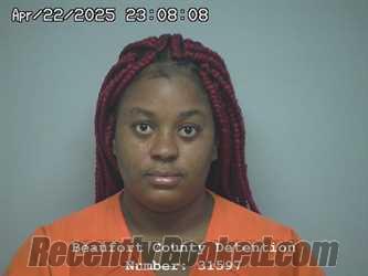 Recent Booking / Mugshot for LATEEFAH KAMILAH SIMPSON in Beaufort ...