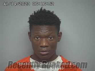 Recent Booking / Mugshot for JOSHUA XAVIER JOHNSON in Beaufort County ...