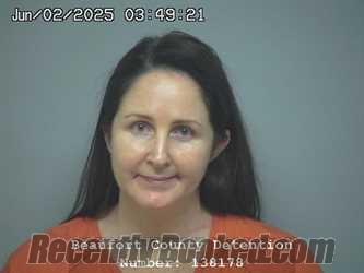 Recent Booking / Mugshot for KATHLEEN DUNN in Beaufort County, South ...
