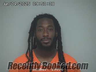 Recent Booking / Mugshot for MARCUS FARRAKAHN GREENE in Beaufort County ...