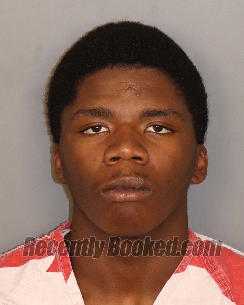Recent Booking / Mugshot for KENDRELL BODY in Jefferson County, Alabama