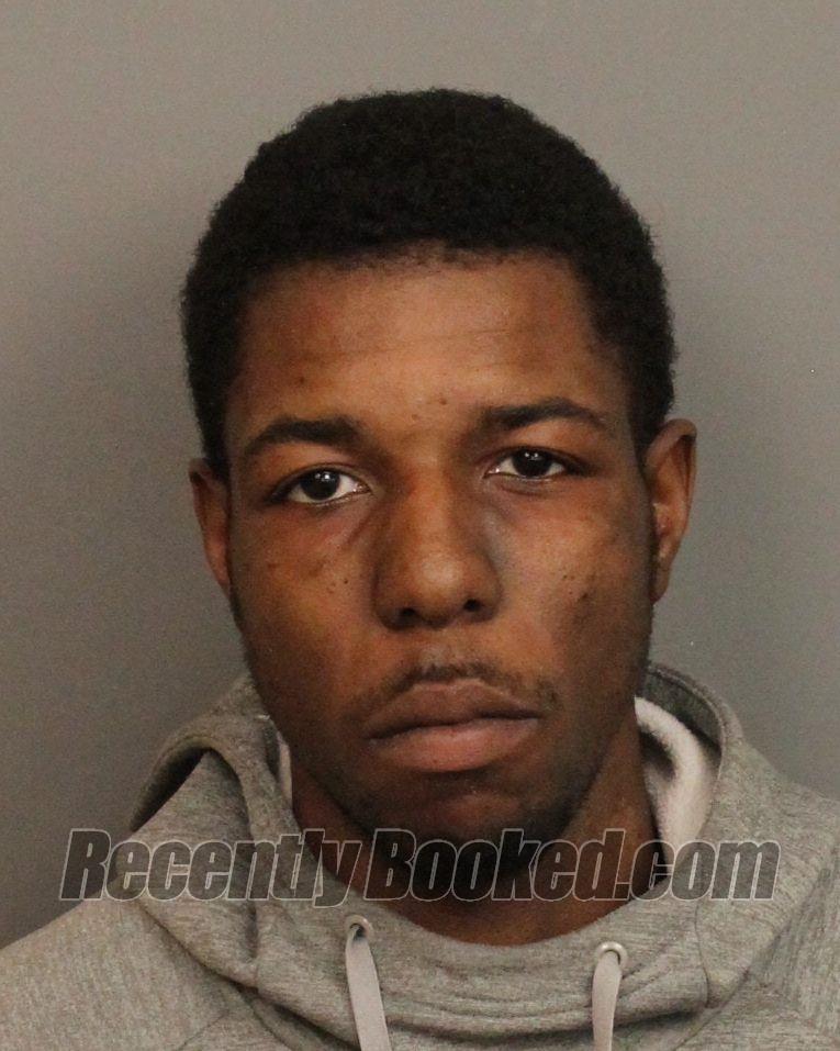 Recent Booking / Mugshot for COURTNEY DEWAYNE TRAYLOR in Jefferson ...