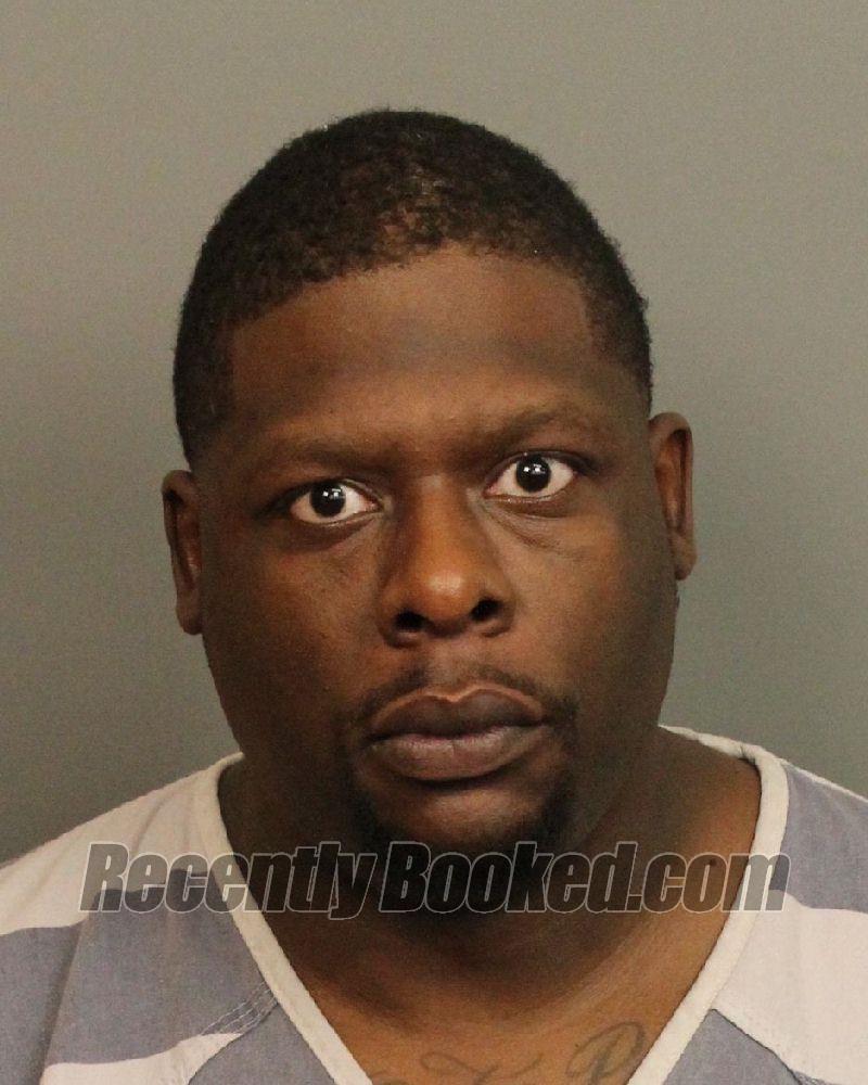 Recent Booking / Mugshot for TRAVIS LAMAR WHITT in Jefferson County ...
