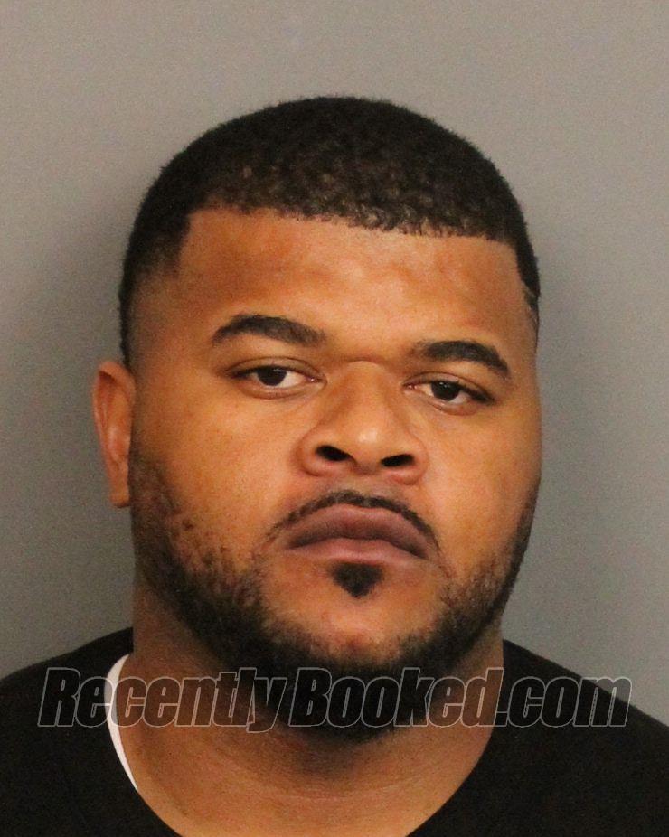 Recent Booking / Mugshot for CARLOS KEON HUNTER in Jefferson County ...