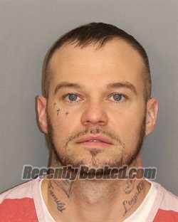 Recent Booking / Mugshot for THOMAS AARON BREASSEALE in Jefferson County, Alabama