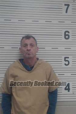 Recent Booking / Mugshot for DAVID WAYNE BARTON in Lawrence County, Alabama