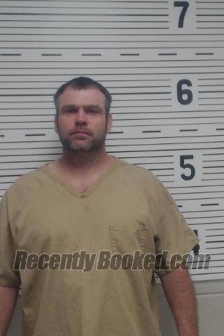 Recent Booking / Mugshot for GREG ALLEN DOTSON in Lawrence County, Alabama