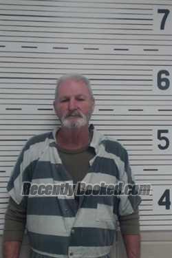 Recent Booking / Mugshot for HOLLIS HAROLD RIKARD in Lawrence County ...