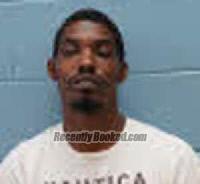 Recent Booking / Mugshot for JARQUAVIOUS LASHON DARDEN in Lee County ...