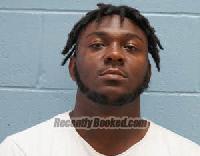 Recent Booking / Mugshot for JAQUAVION DAQUAN JACKSON in Lee County ...