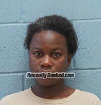 Recent Booking / Mugshot for DIONNE LASHAE SMITH in Lee County, Alabama