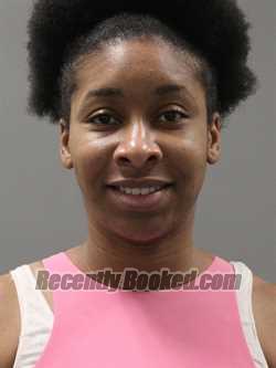 Recent Booking / Mugshot for BRIA EBONIQUE JOHNSON in Limestone County ...
