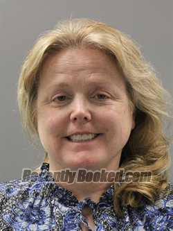 Recent Booking / Mugshot for APRIL HARRIS in Limestone County, Alabama