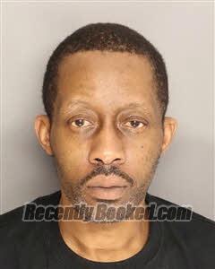 Recent Booking / Mugshot for Andre Chatman in Berkeley County, South ...