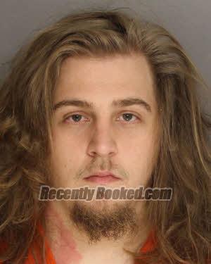 Recent Booking / Mugshot for Andrew Samuel Miller in Berkeley County ...