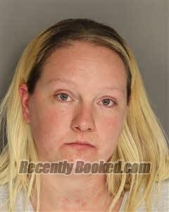 Recent Booking / Mugshot for Asia Poole in Berkeley County, South Carolina