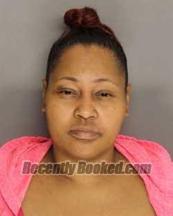 Recent Booking / Mugshot for Ana Marie Street in Berkeley County, South ...