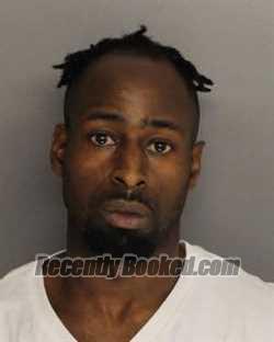 Recent Booking / Mugshot for Aaron Deangelo Wright in Berkeley County ...