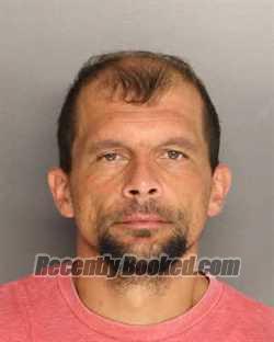 Recent Booking / Mugshot for Charles Ray Crouse in Berkeley County ...