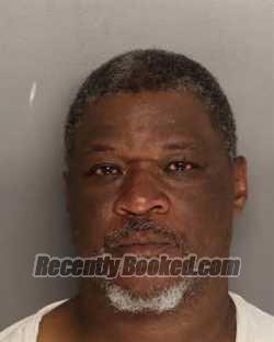 Recent Booking / Mugshot for Curtis Alexander Long in Berkeley County ...