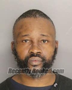 Recent Booking / Mugshot for Daniel Bennett in Berkeley County, South ...