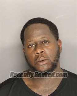 Recent Booking / Mugshot for Deangelo Devon Hamilton in Berkeley County ...