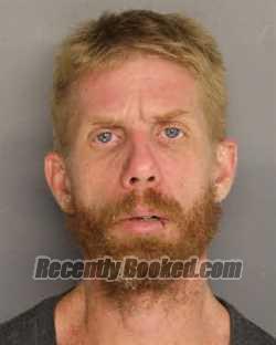 Recent Booking / Mugshot for James Robert Smith in Berkeley County ...