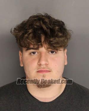 Recent Booking / Mugshot for Nicholas Jamison Cole Yarbrough in ...