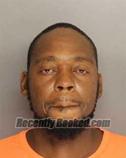 Recent Booking / Mugshot for Roger Oneil Rivers in Berkeley County ...