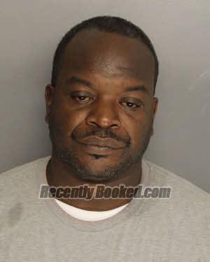Recent Booking / Mugshot for Terrence Byron Holman in Berkeley County ...