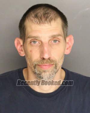 Recent Booking / Mugshot for Timothy Wayne Snowden in Berkeley County ...
