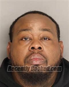 Recent Booking / Mugshot for Timothy Walker in Berkeley County, South Carolina