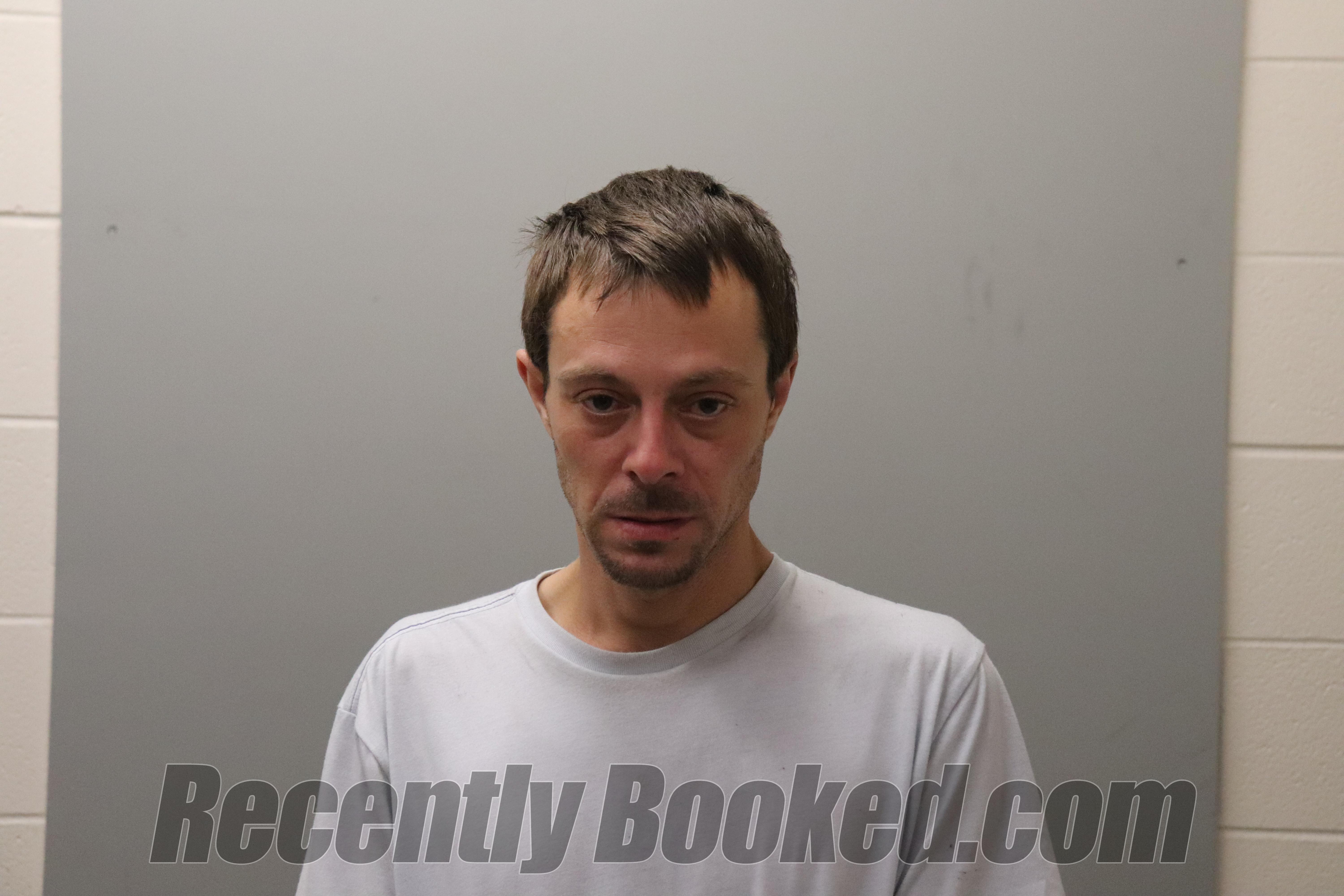 Recent Booking / Mugshot for MATTHEW JUSTEN GROCE in Madison County ...
