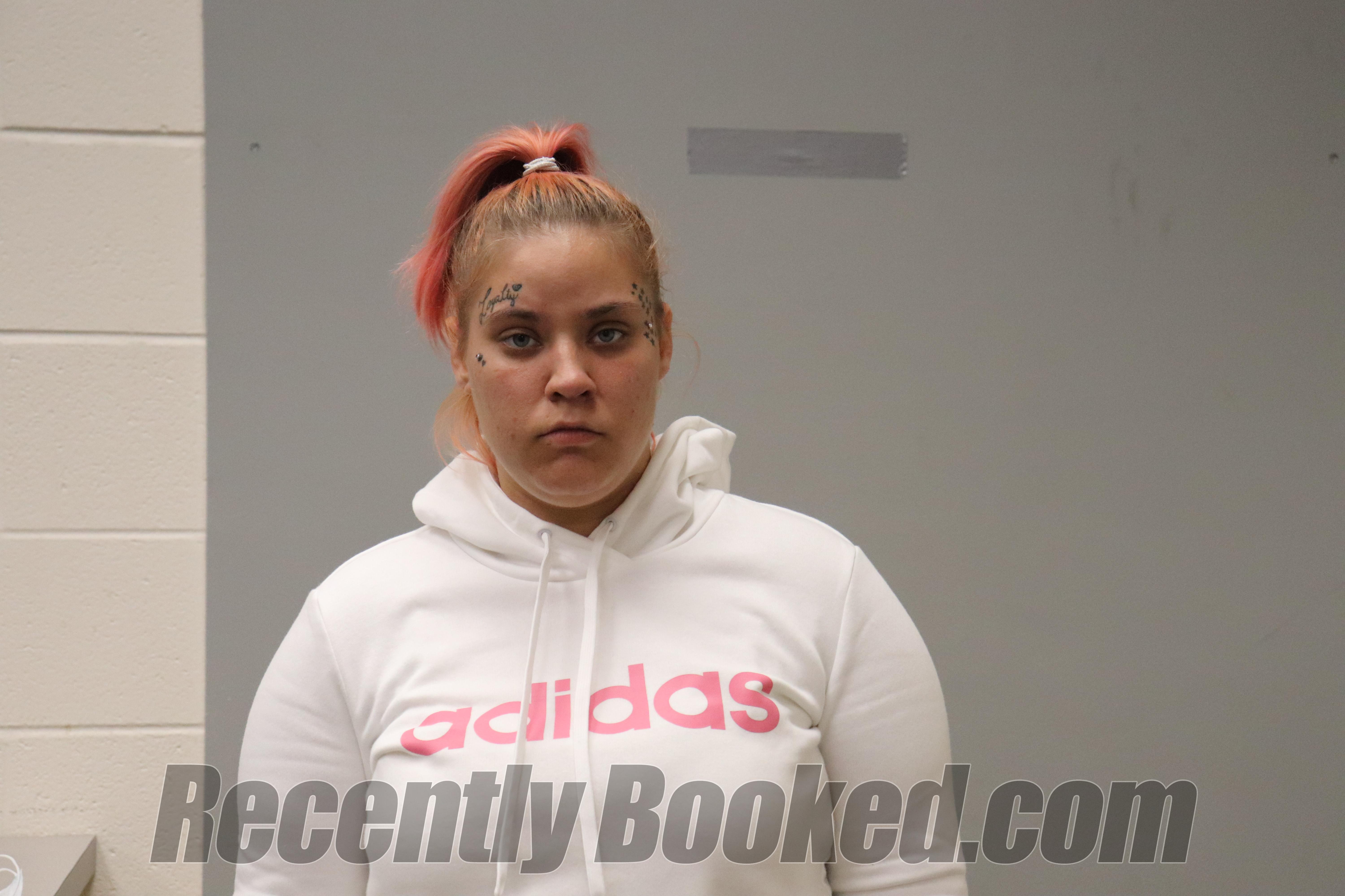 Recent Booking / Mugshot for RAVEN DAKOTA BURNETT in Madison County ...