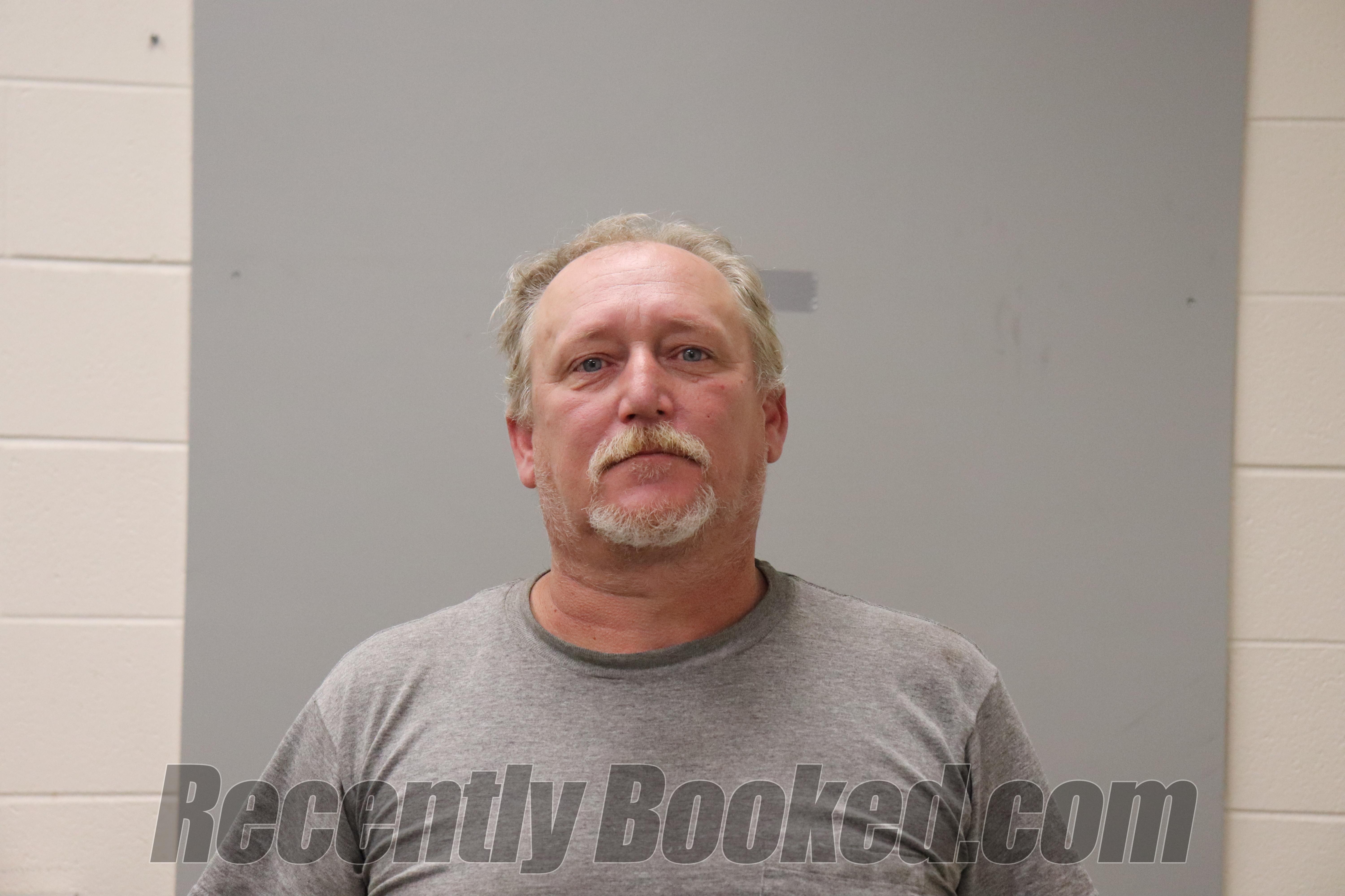 Recent Booking / Mugshot for CHRISTOPHER RYAN GENTRY in Madison County ...