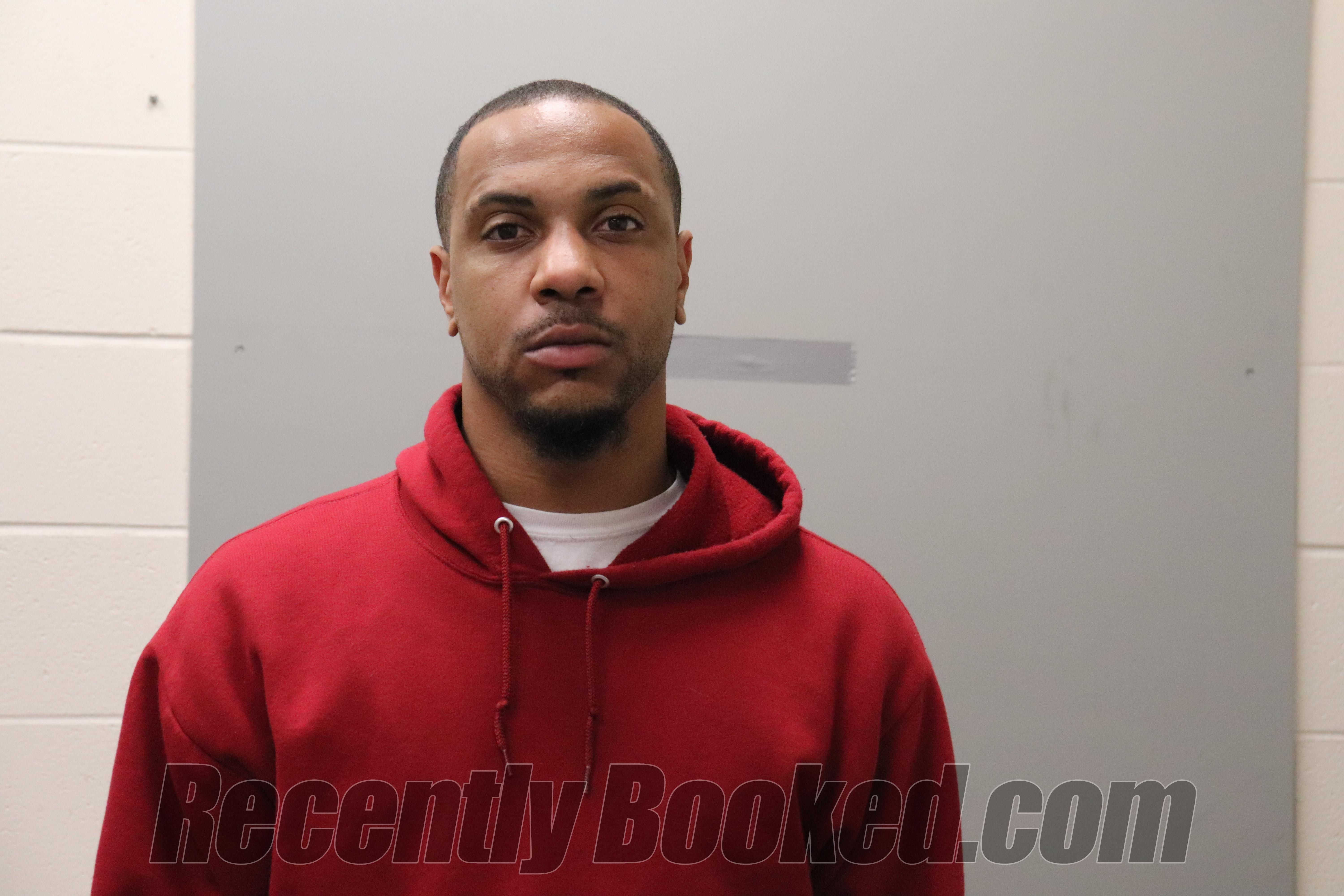Recent Booking / Mugshot for JESSE JAMES STRICKLAND in Madison County ...