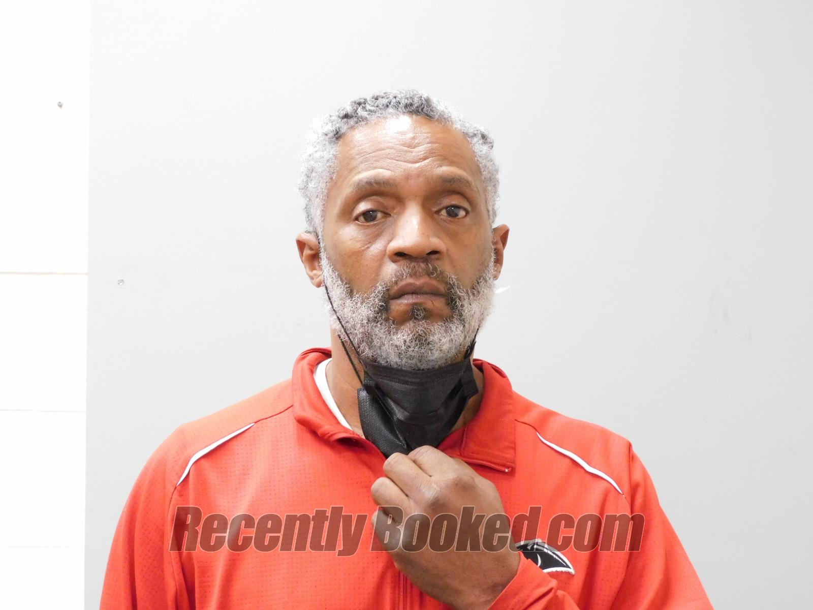 Recent Booking / Mugshot for GREGORY ROYCE HINTON in Madison County ...