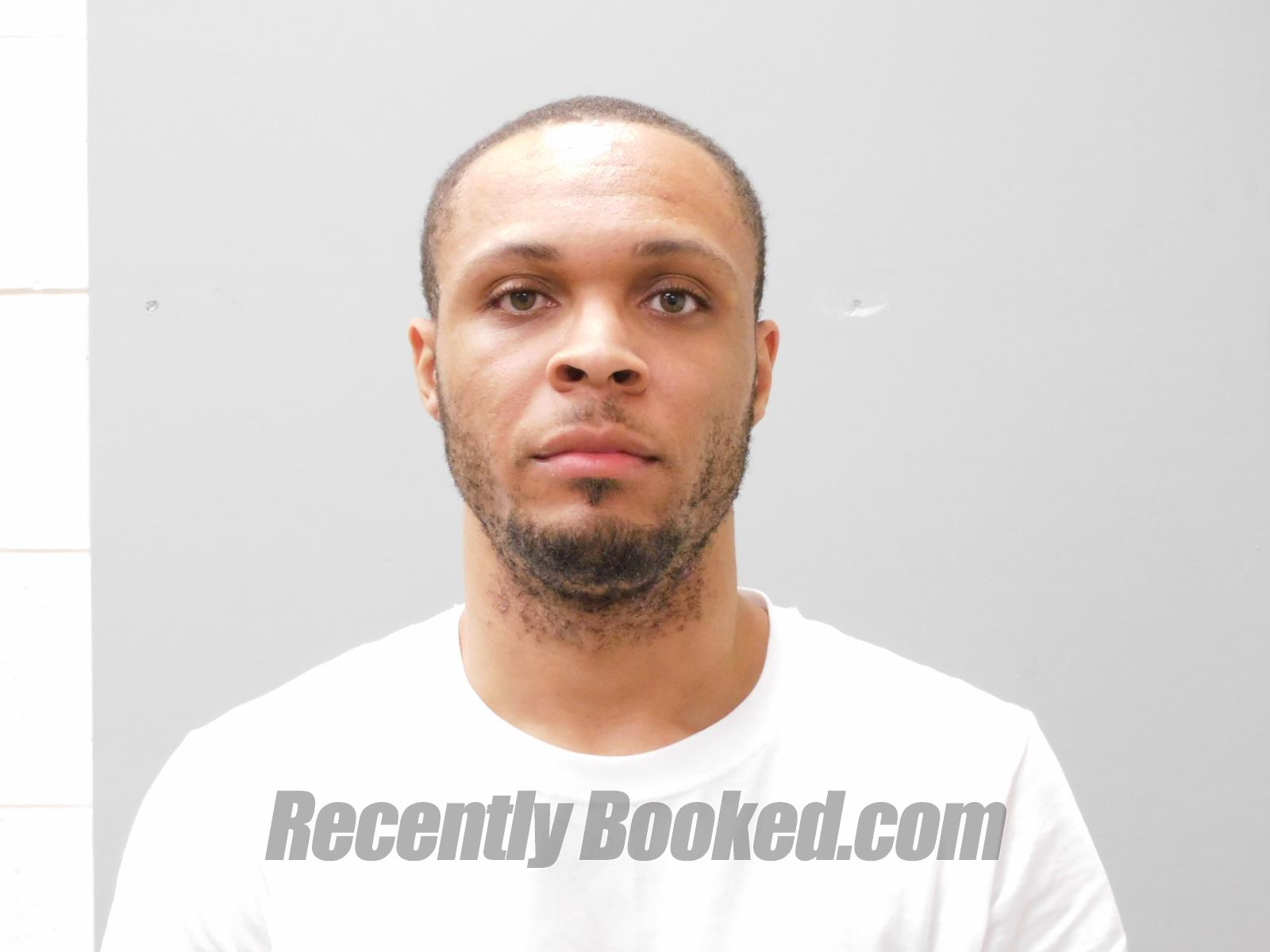 Recent Booking / Mugshot for DARION DEONTE MCCLENDON in Madison County ...
