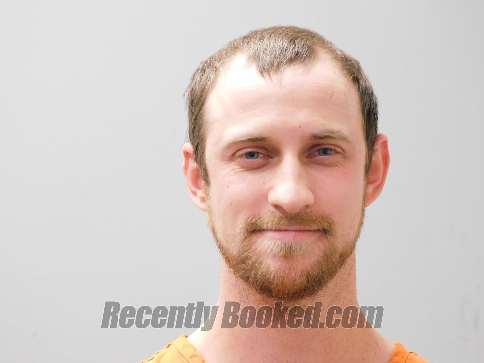 Recent Booking / Mugshot for CLINT DEVAN POTTS in Madison County, Alabama