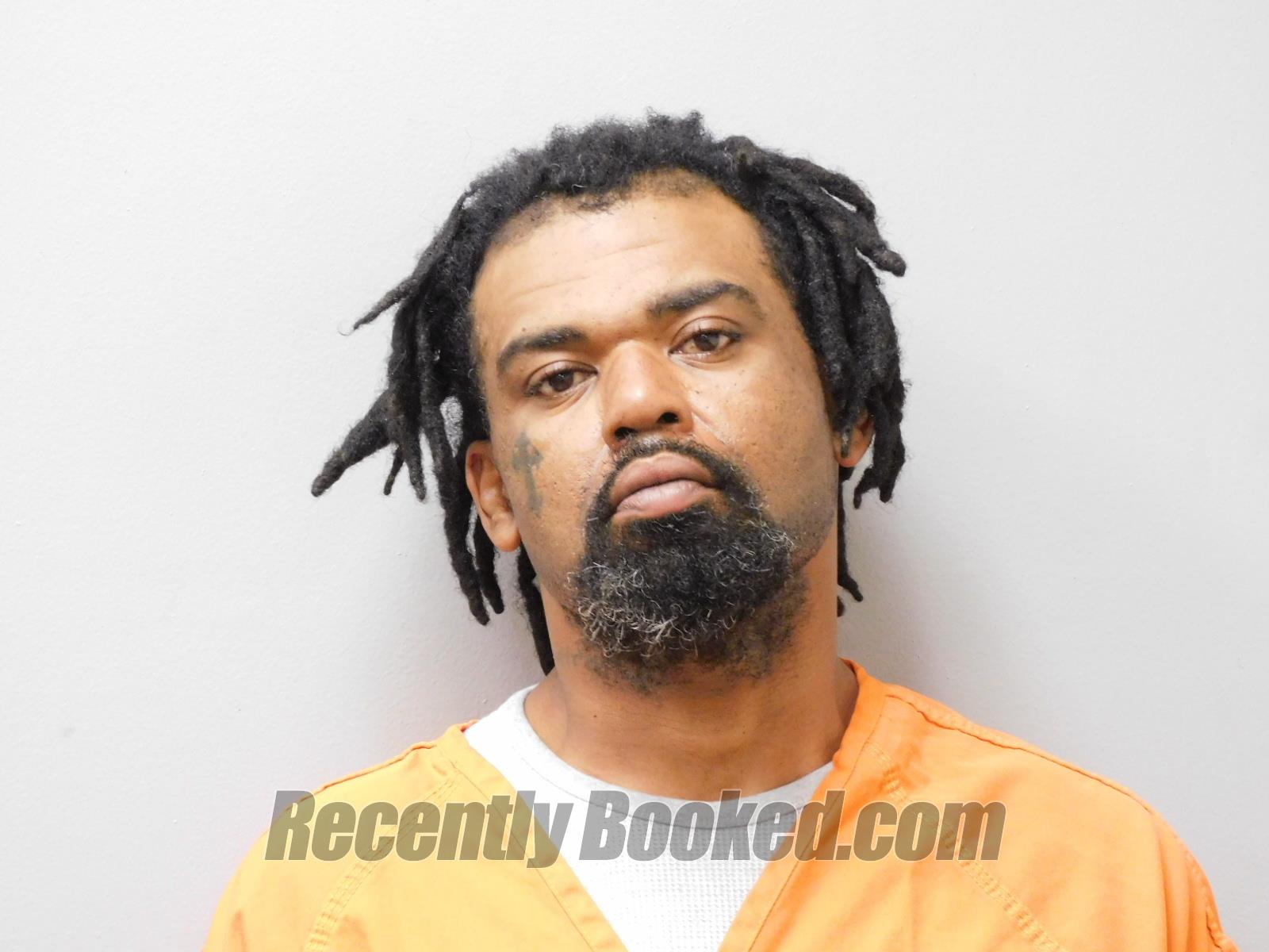 Recent Booking / Mugshot for SALEEM HASAN MAGWOOD in Madison County ...