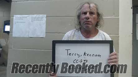 Recent Booking / Mugshot for KENNETH W TERRY in Marion County, Alabama