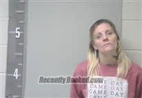 Recent Booking / Mugshot for DEVAN RAE JUSTICE in Marshall County, Alabama