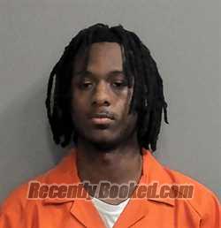 Recent Booking / Mugshot for ANTAVIOUS RAEQWAN LEWIS in Montgomery ...
