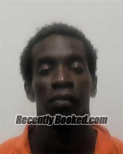 Recent Booking / Mugshot for SHAQUILLE KESHON BROWN in Montgomery ...